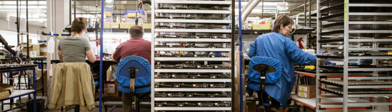 FLO, leader in electric vehicle charging - HydroSolution